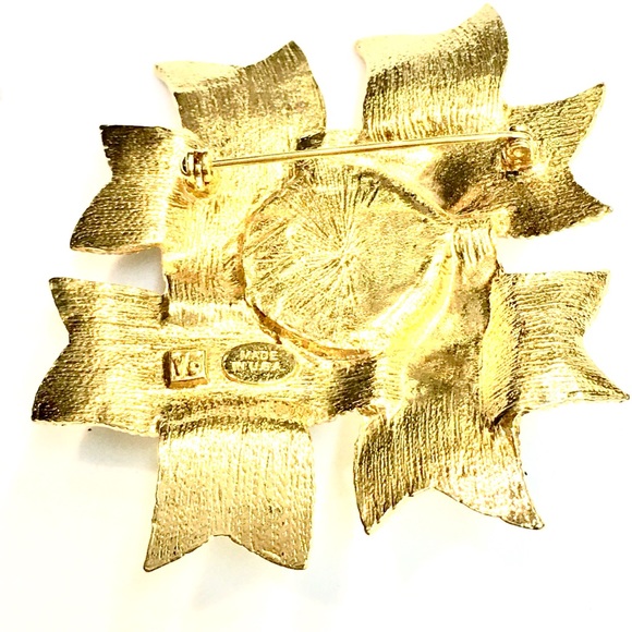 Vo America | Jewelry | Vo Made In Usa Textured Gold Pearl Abstract ...